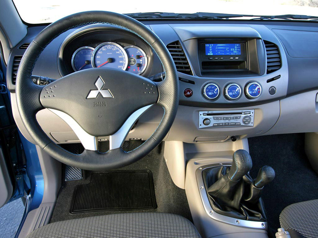 Mitsubishi L200 technical specifications and fuel economy